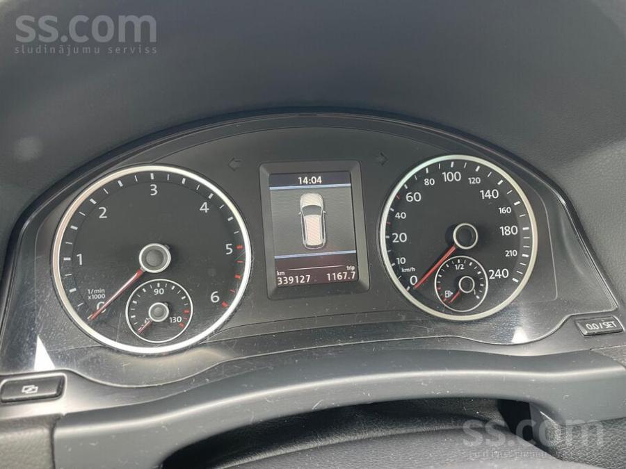Brown Volkswagen Tiguan 2011 in Riga, with an engine capacity of 2.00 L and mileage of 339 thousand km for 8300 €, photo 9 on AUTOMOTO.COM.LV