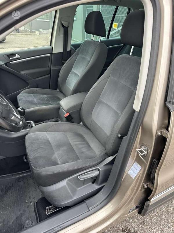 Brūns Volkswagen Tiguan 2011 Marijampole, ar dzinēja tilpumu 1.39 L un nobraukumu 226 tūkst. km par 6150 €, foto 7 vietnē AUTOMOTO.COM.LV