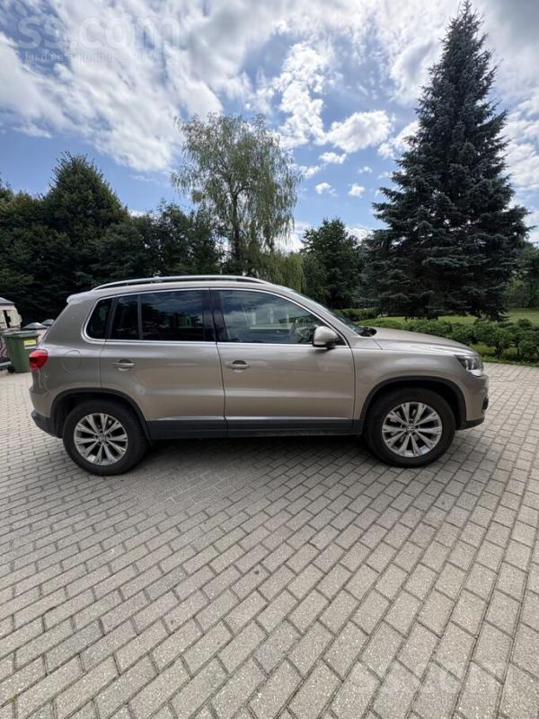 Brūns Volkswagen Tiguan 2011 Rīga, ar dzinēja tilpumu 2.00 L un nobraukumu 271 tūkst. km par 9300 €, foto 5 vietnē AUTOMOTO.COM.LV