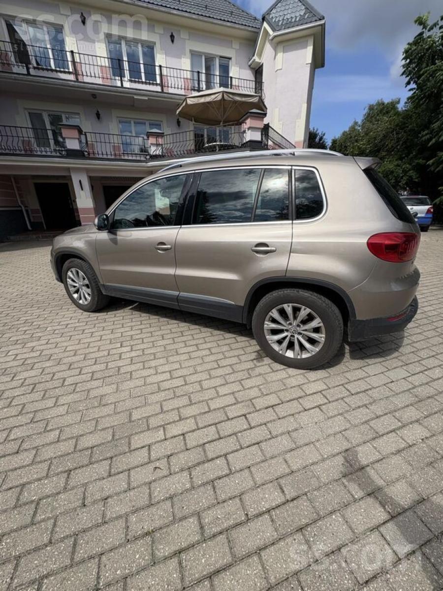 Brūns Volkswagen Tiguan 2011 Rīga, ar dzinēja tilpumu 2.00 L un nobraukumu 271 tūkst. km par 9300 €, foto 8 vietnē AUTOMOTO.COM.LV