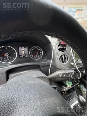 Brūns Volkswagen Tiguan 2011 Rīga, ar dzinēja tilpumu 2.00 L un nobraukumu 271 tūkst. km par 9300 €, foto 10 vietnē AUTOMOTO.COM.LV