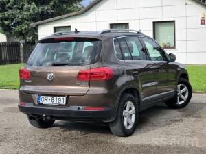 Brūns Volkswagen Tiguan 2011 Jelgava, ar dzinēja tilpumu 2.00 L un nobraukumu 242 tūkst. km par 9990 €, foto 7 vietnē AUTOMOTO.COM.LV