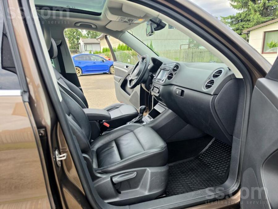 Brūns Volkswagen Tiguan 2011 Jelgava, ar dzinēja tilpumu 2.00 L un nobraukumu 242 tūkst. km par 9990 €, foto 12 vietnē AUTOMOTO.COM.LV