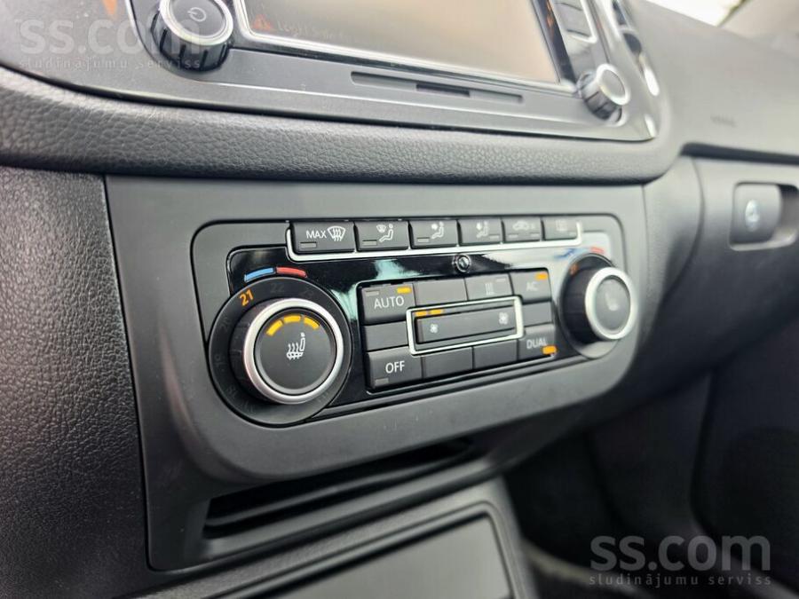 Brūns Volkswagen Tiguan 2011 Jelgava, ar dzinēja tilpumu 2.00 L un nobraukumu 242 tūkst. km par 9990 €, foto 15 vietnē AUTOMOTO.COM.LV