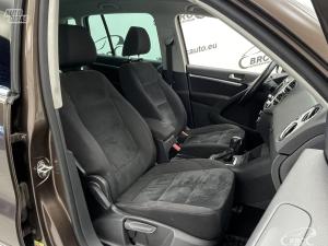 Brūns Volkswagen Tiguan 2012 Avižieniai, ar dzinēja tilpumu 2.00 L un nobraukumu 241 tūkst. km par 8900 €, foto 7 vietnē AUTOMOTO.COM.LV