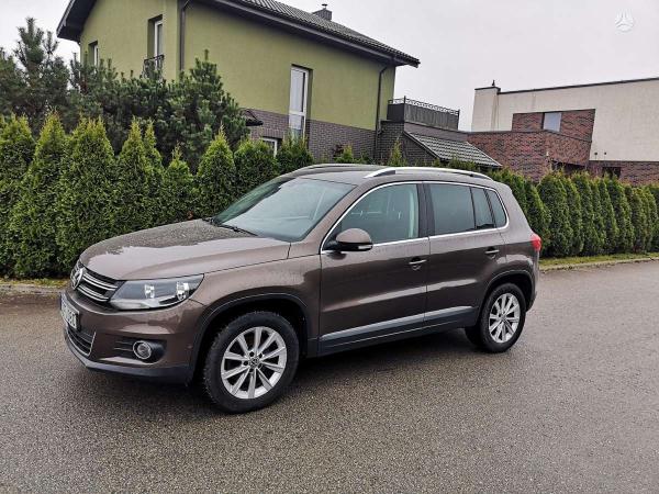 Brown Volkswagen Tiguan 2012 in Klaipeda, with an engine capacity of 1.40 L and mileage of 180 thousand km for 4999 €, photo 4 on AUTOMOTO.COM.LV