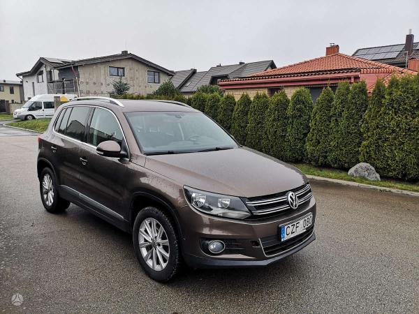 Brown Volkswagen Tiguan 2012 in Klaipeda, with an engine capacity of 1.40 L and mileage of 180 thousand km for 4999 €, photo 8 on AUTOMOTO.COM.LV