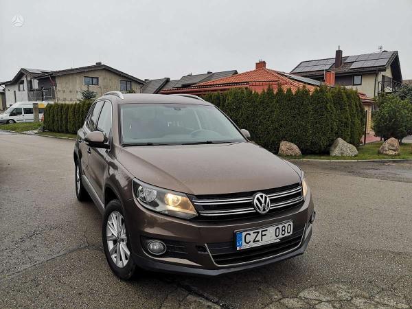 Brown Volkswagen Tiguan 2012 in Klaipeda, with an engine capacity of 1.40 L and mileage of 180 thousand km for 4999 €, photo 10 on AUTOMOTO.COM.LV