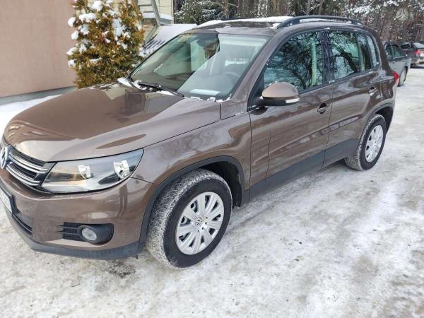 Brūns Volkswagen Tiguan 2012 Utena, ar dzinēja tilpumu 1.39 L un nobraukumu 125 tūkst. km par 7500 €, foto 4 vietnē AUTOMOTO.COM.LV