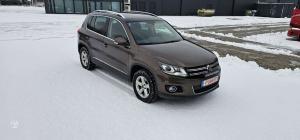Brown Volkswagen Tiguan 2012 in Kaunas, with an engine capacity of 1.97 L and mileage of 340 thousand km for 8650 €, photo  on AUTOMOTO.COM.LV