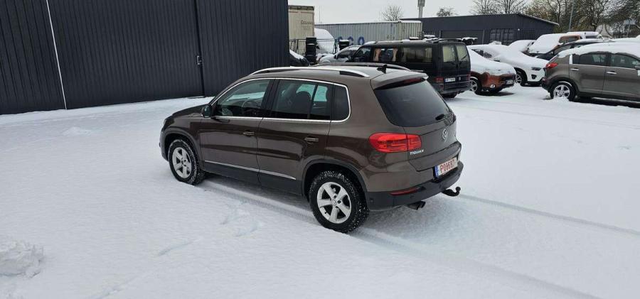 Brūns Volkswagen Tiguan 2012 Kauņa, ar dzinēja tilpumu 1.97 L un nobraukumu 340 tūkst. km par 8650 €, foto 10 vietnē AUTOMOTO.COM.LV