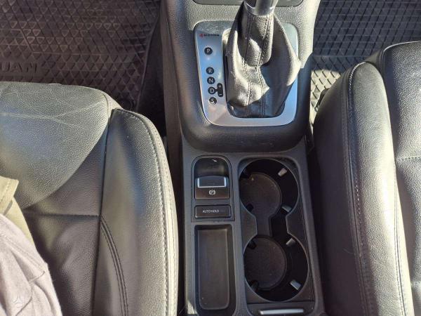 Brūns Volkswagen Tiguan 2012 Marijampole, ar dzinēja tilpumu 1.97 L un nobraukumu 161 tūkst. km par 8500 €, foto 8 vietnē AUTOMOTO.COM.LV