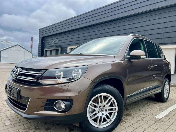 Brūns Volkswagen Tiguan 2012 Kauņa, ar dzinēja tilpumu 2.00 L un nobraukumu 275 tūkst. km par 7690 €, foto 2 vietnē AUTOMOTO.COM.LV