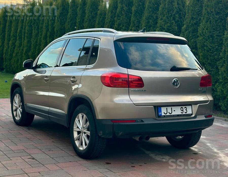 Brūns Volkswagen Tiguan 2012 Jelgava, ar dzinēja tilpumu 2.00 L un nobraukumu 275 tūkst. km par 10300 €, foto 3 vietnē AUTOMOTO.COM.LV
