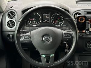Brūns Volkswagen Tiguan 2012 Jelgava, ar dzinēja tilpumu 2.00 L un nobraukumu 275 tūkst. km par 10300 €, foto 5 vietnē AUTOMOTO.COM.LV