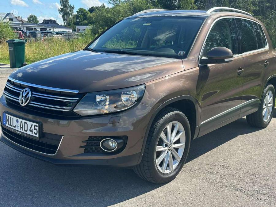 Brūns Volkswagen Tiguan 2012 Utena, ar dzinēja tilpumu 1.98 L un nobraukumu 183 tūkst. km par 8650 €, foto 1 vietnē AUTOMOTO.COM.LV