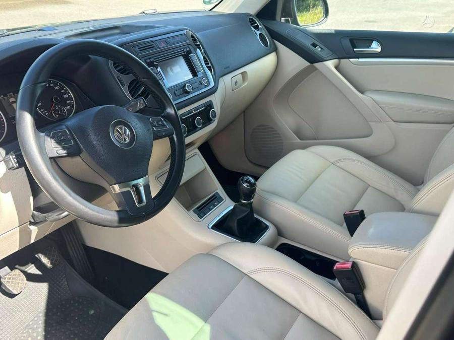 Brūns Volkswagen Tiguan 2012 Utena, ar dzinēja tilpumu 1.98 L un nobraukumu 183 tūkst. km par 8650 €, foto 15 vietnē AUTOMOTO.COM.LV