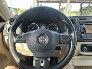 Brūns Volkswagen Tiguan 2012 Utena, ar dzinēja tilpumu 1.98 L un nobraukumu 183 tūkst. km par 8650 €, foto 23 vietnē AUTOMOTO.COM.LV