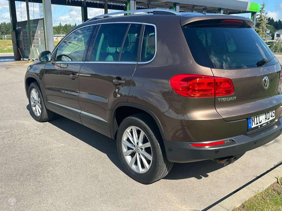 Brūns Volkswagen Tiguan 2012 Utena, ar dzinēja tilpumu 1.98 L un nobraukumu 183 tūkst. km par 8650 €, foto 13 vietnē AUTOMOTO.COM.LV