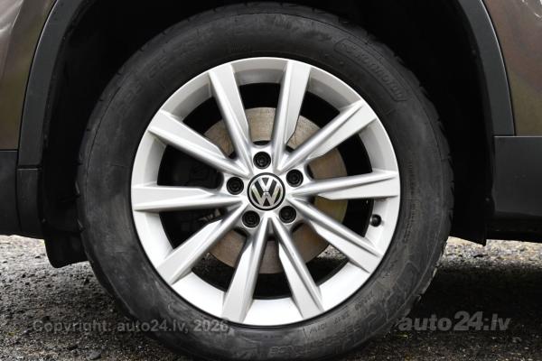 Brūns Volkswagen Tiguan 2012 Tallina, ar dzinēja tilpumu 1.40 L un nobraukumu 227 tūkst. km par 8500 €, foto 6 vietnē AUTOMOTO.COM.LV