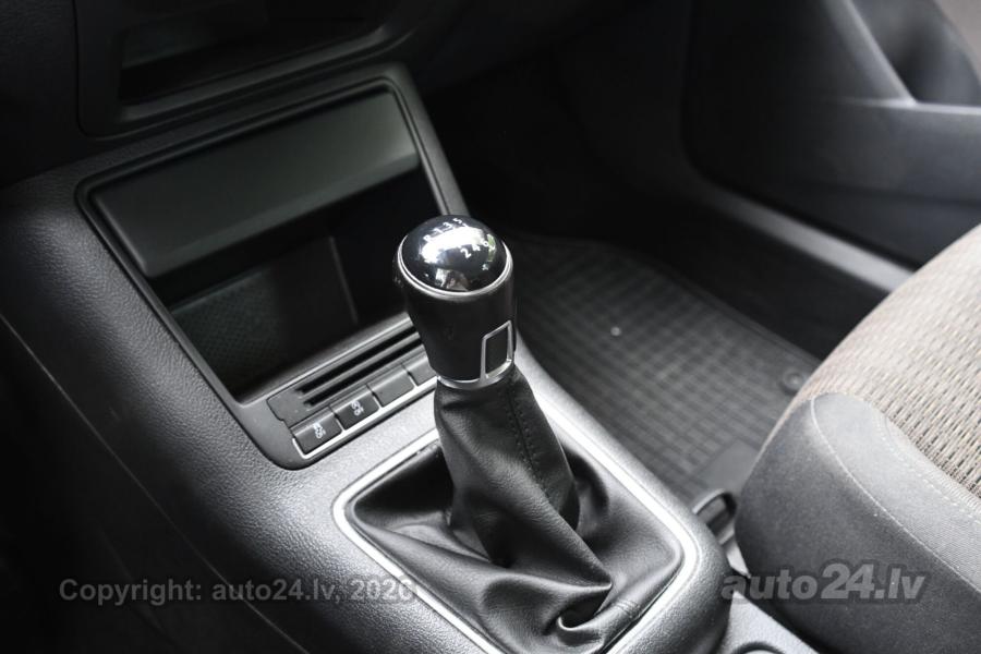 Brown Volkswagen Tiguan 2012 in Tallinn, with an engine capacity of 1.40 L and mileage of 227 thousand km for 8500 €, photo 19 on AUTOMOTO.COM.LV