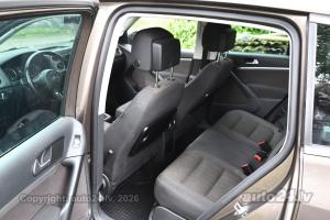 Brown Volkswagen Tiguan 2012 in Tallinn, with an engine capacity of 1.40 L and mileage of 227 thousand km for 8500 €, photo 23 on AUTOMOTO.COM.LV