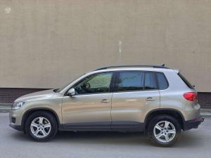 Brown Volkswagen Tiguan 2012 in Silute, with an engine capacity of 1.97 L and mileage of 330 thousand km for 5700 €, photo 6 on AUTOMOTO.COM.LV