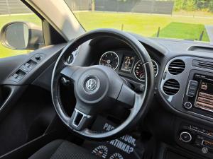Brown Volkswagen Tiguan 2012 in Silute, with an engine capacity of 1.97 L and mileage of 330 thousand km for 5700 €, photo 22 on AUTOMOTO.COM.LV