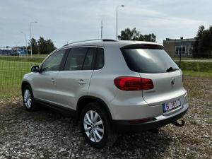 Brūns Volkswagen Tiguan 2012 Saldus, ar dzinēja tilpumu 2.00 L un nobraukumu 279 tūkst. km par 8890 €, foto 5 vietnē AUTOMOTO.COM.LV