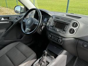 Brūns Volkswagen Tiguan 2012 Saldus, ar dzinēja tilpumu 2.00 L un nobraukumu 279 tūkst. km par 8890 €, foto 11 vietnē AUTOMOTO.COM.LV