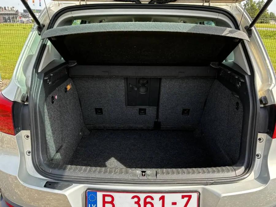 Brūns Volkswagen Tiguan 2012 Saldus, ar dzinēja tilpumu 2.00 L un nobraukumu 279 tūkst. km par 8890 €, foto 19 vietnē AUTOMOTO.COM.LV