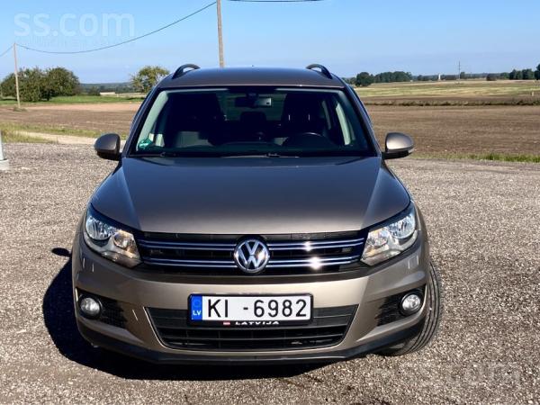 Brūns Volkswagen Tiguan 2012 Talsi, ar dzinēja tilpumu 2.00 L un nobraukumu 312 tūkst. km par 7500 €, foto 9 vietnē AUTOMOTO.COM.LV