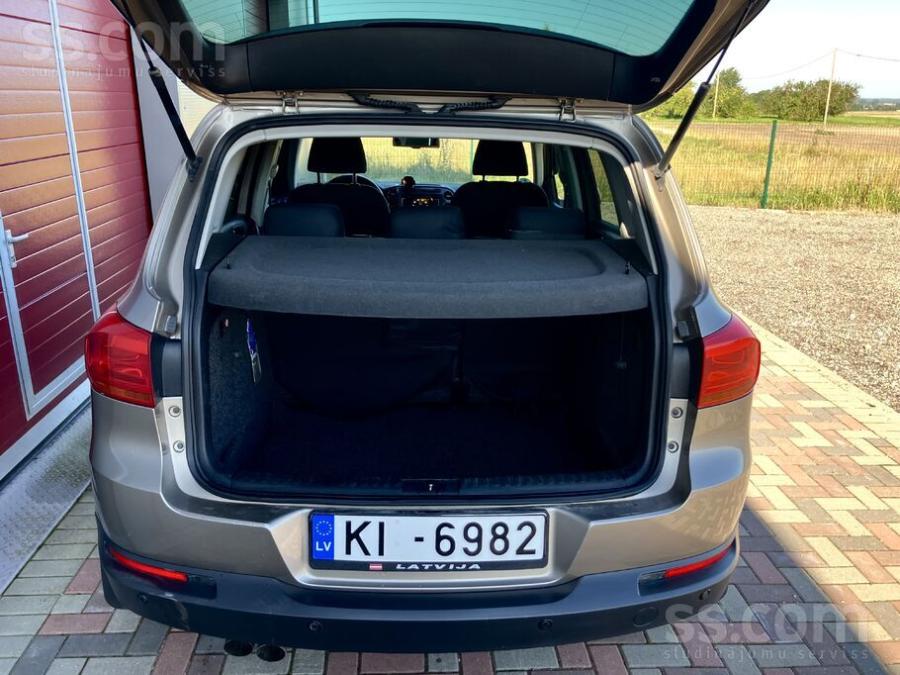 Brown Volkswagen Tiguan 2012 in Talsi, with an engine capacity of 2.00 L and mileage of 312 thousand km for 6999 €, photo 16 on AUTOMOTO.COM.LV