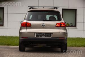 Brūns Volkswagen Tiguan 2012 Jelgava, ar dzinēja tilpumu 2.00 L un nobraukumu 174 tūkst. km par 10999 €, foto 8 vietnē AUTOMOTO.COM.LV