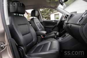 Brūns Volkswagen Tiguan 2012 Jelgava, ar dzinēja tilpumu 2.00 L un nobraukumu 174 tūkst. km par 10999 €, foto 14 vietnē AUTOMOTO.COM.LV