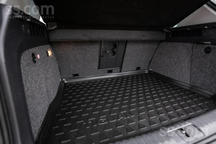 Brūns Volkswagen Tiguan 2012 Jelgava, ar dzinēja tilpumu 2.00 L un nobraukumu 174 tūkst. km par 10999 €, foto 21 vietnē AUTOMOTO.COM.LV