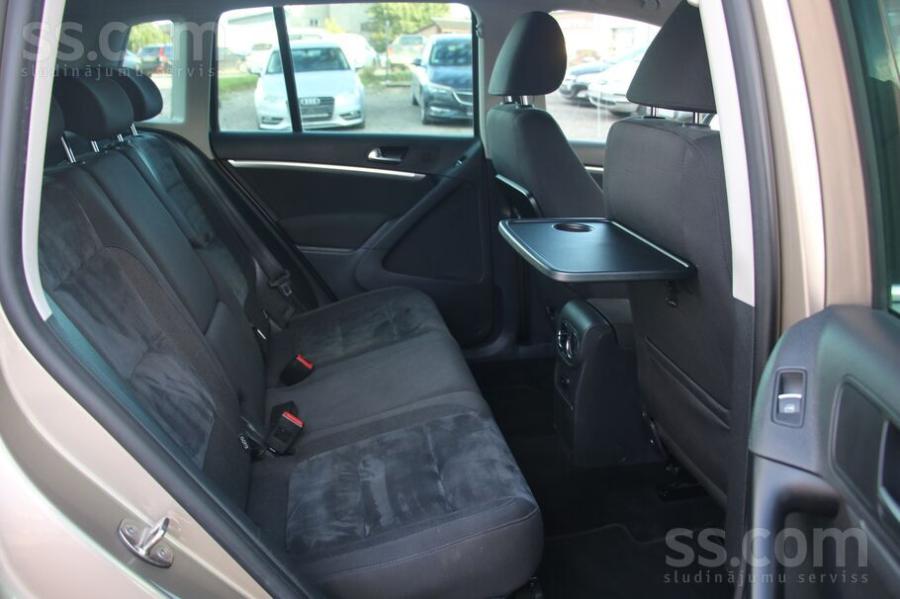 Brown Volkswagen Tiguan 2012 in Tukums, with an engine capacity of 1.40 L and mileage of 148 thousand km for 9358 €, photo 12 on AUTOMOTO.COM.LV