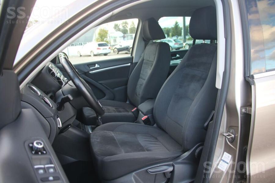 Brown Volkswagen Tiguan 2012 in Tukums, with an engine capacity of 1.40 L and mileage of 148 thousand km for 9358 €, photo 15 on AUTOMOTO.COM.LV
