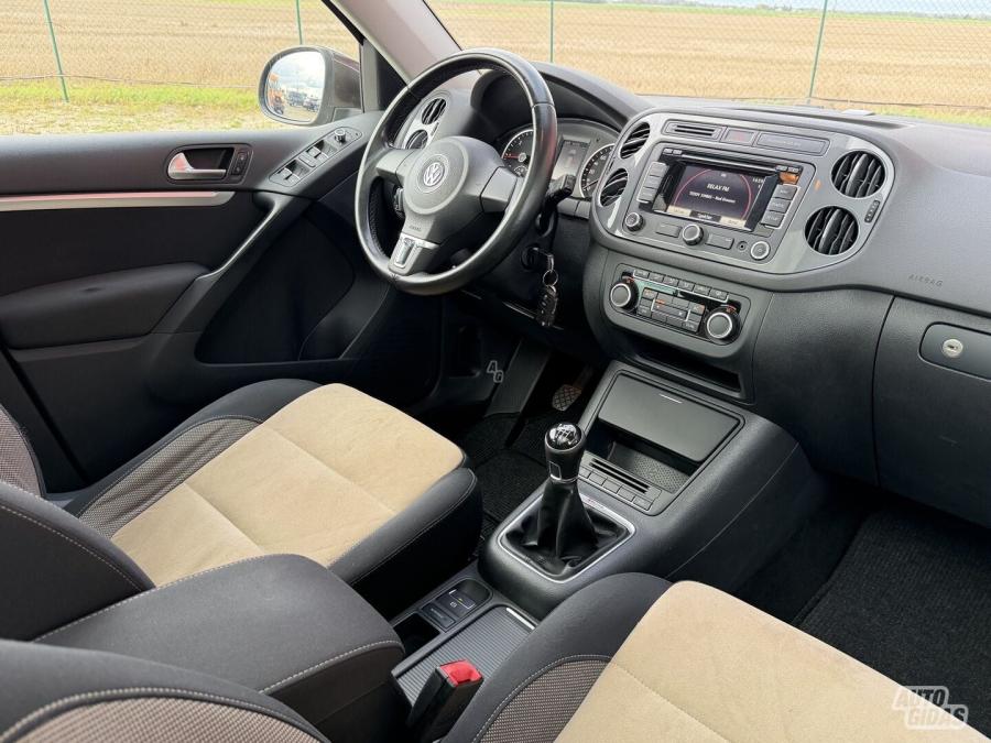 Brūns Volkswagen Tiguan 2012 Kauņa, ar dzinēja tilpumu 2.00 L un nobraukumu 275 tūkst. km par 7499 €, foto 13 vietnē AUTOMOTO.COM.LV