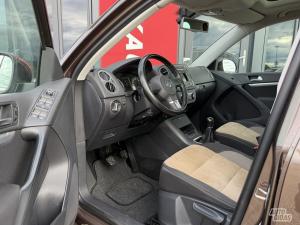 Brūns Volkswagen Tiguan 2012 Kauņa, ar dzinēja tilpumu 2.00 L un nobraukumu 275 tūkst. km par 7499 €, foto 15 vietnē AUTOMOTO.COM.LV