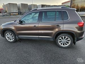 Brown Volkswagen Tiguan 2013 in Panevezys, with an engine capacity of 2.00 L and mileage of 282 thousand km for 6700 €, photo 4 on AUTOMOTO.COM.LV