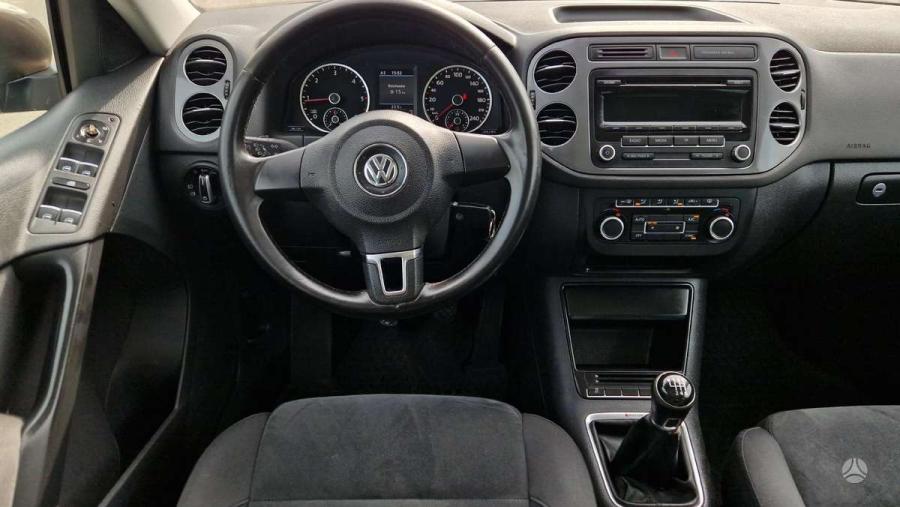 Brūns Volkswagen Tiguan 2013 Marijampole, ar dzinēja tilpumu 1.97 L un nobraukumu 300 tūkst. km par 7990 €, foto 8 vietnē AUTOMOTO.COM.LV