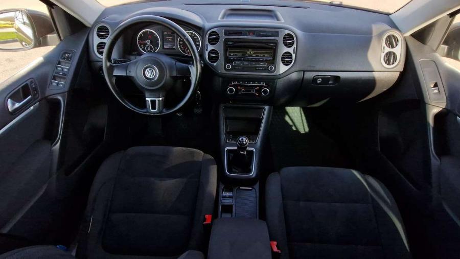 Brūns Volkswagen Tiguan 2013 Marijampole, ar dzinēja tilpumu 1.97 L un nobraukumu 300 tūkst. km par 7990 €, foto 24 vietnē AUTOMOTO.COM.LV
