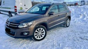 Brūns Volkswagen Tiguan 2013 Tauragė, ar dzinēja tilpumu 1.97 L un nobraukumu 88 tūkst. km par 8500 €, foto  vietnē AUTOMOTO.COM.LV
