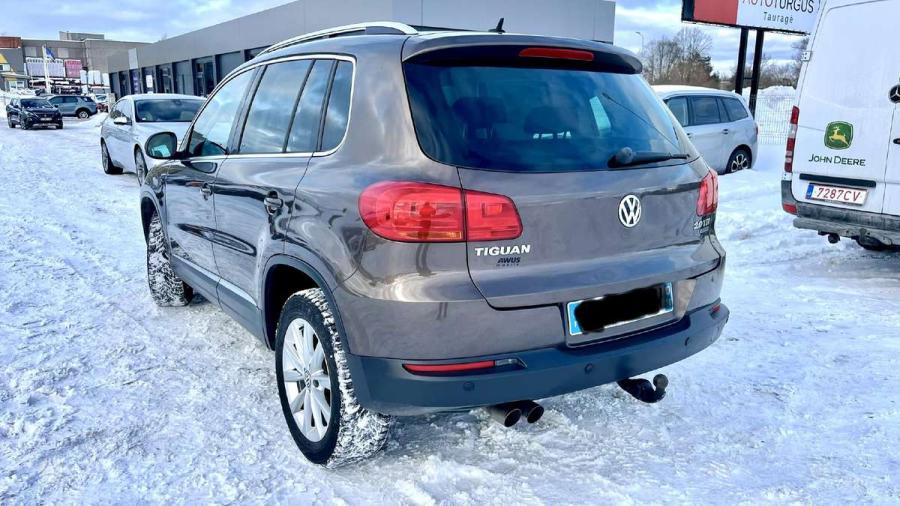 Brown Volkswagen Tiguan 2013 in Taurage, with an engine capacity of 1.97 L and mileage of 88 thousand km for 8500 €, photo 11 on AUTOMOTO.COM.LV