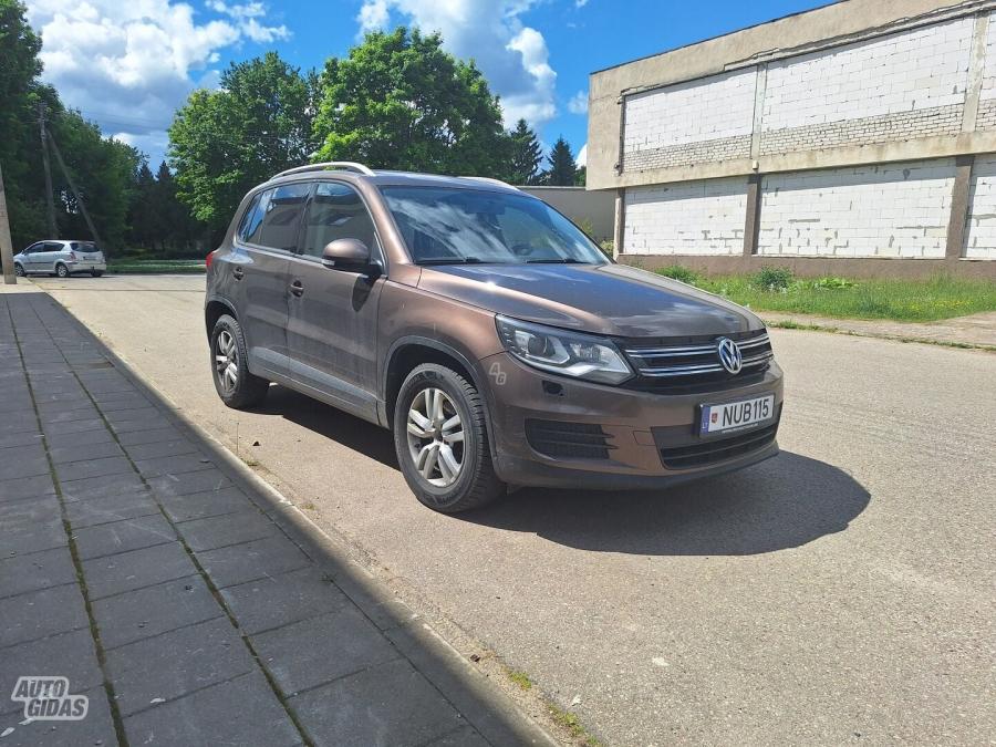Brūns Volkswagen Tiguan 2013 Ignalina, ar dzinēja tilpumu 2.00 L un nobraukumu 295 tūkst. km par 4450 €, foto 1 vietnē AUTOMOTO.COM.LV