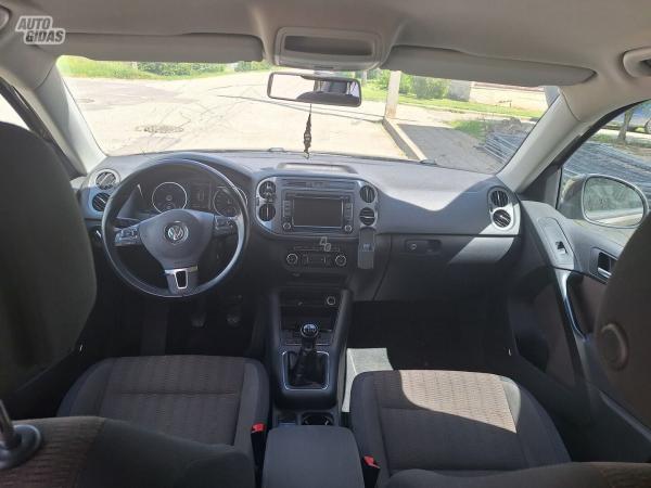 Brūns Volkswagen Tiguan 2013 Ignalina, ar dzinēja tilpumu 2.00 L un nobraukumu 295 tūkst. km par 4450 €, foto 9 vietnē AUTOMOTO.COM.LV