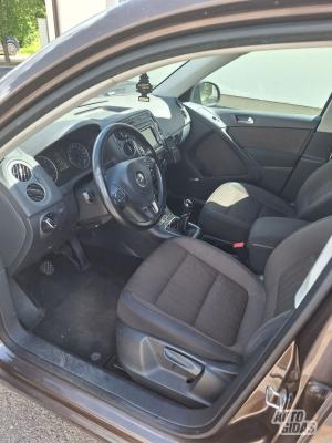 Brūns Volkswagen Tiguan 2013 Ignalina, ar dzinēja tilpumu 2.00 L un nobraukumu 295 tūkst. km par 4450 €, foto 13 vietnē AUTOMOTO.COM.LV