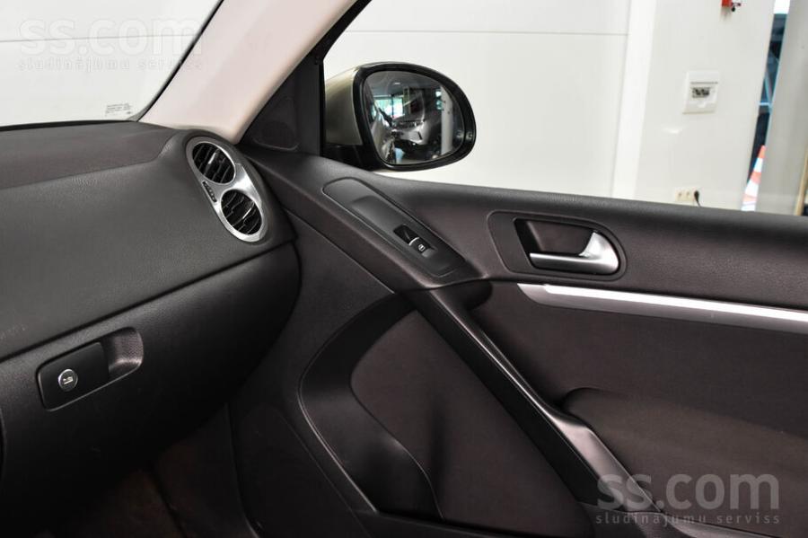 Brūns Volkswagen Tiguan 2013 Rīga, ar dzinēja tilpumu 1.40 L un nobraukumu 166 tūkst. km par 7990 €, foto 14 vietnē AUTOMOTO.COM.LV