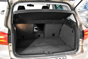 Brūns Volkswagen Tiguan 2013 Rīga, ar dzinēja tilpumu 1.40 L un nobraukumu 166 tūkst. km par 7990 €, foto 19 vietnē AUTOMOTO.COM.LV